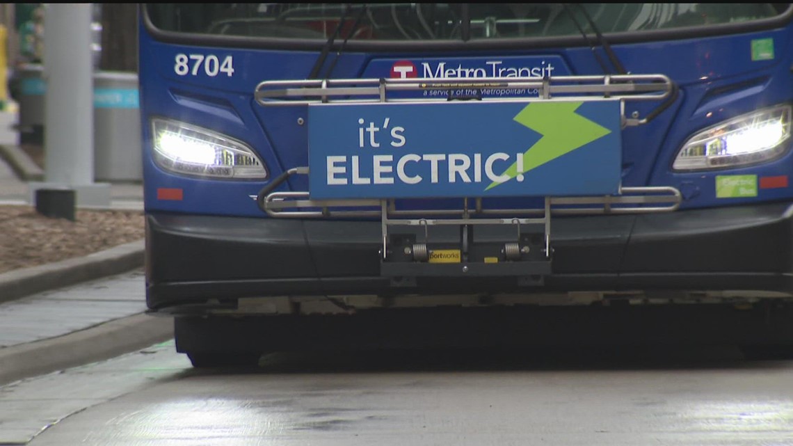 Metro Transit uses electric buses as part of pilot program | kare11.com
