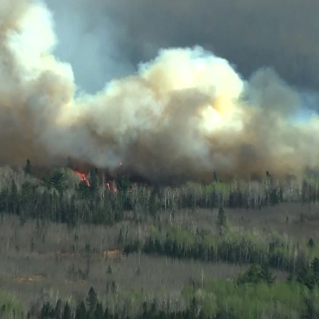 Jenkins Creek wildfire grows rapidly in St. Louis County | kare11.com