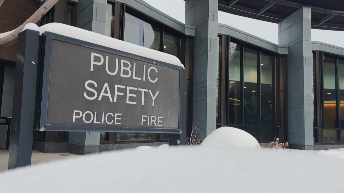 FBI investigating after federal agent allegedly kidnapped by detainee ...