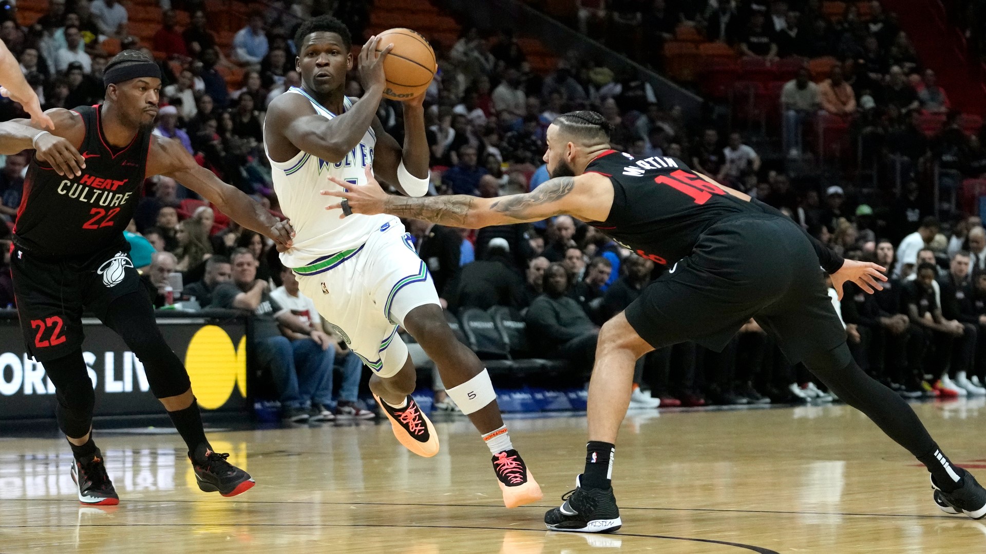 Edwards scores 32, Wolves rally from 17 down to beat Heat 112-108 | kare11.com