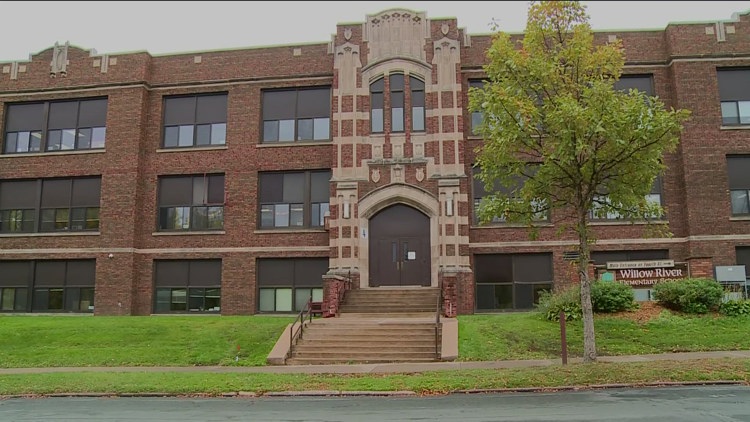 Hudson school board to close Houlton and Willow River Schools in 2026 ...