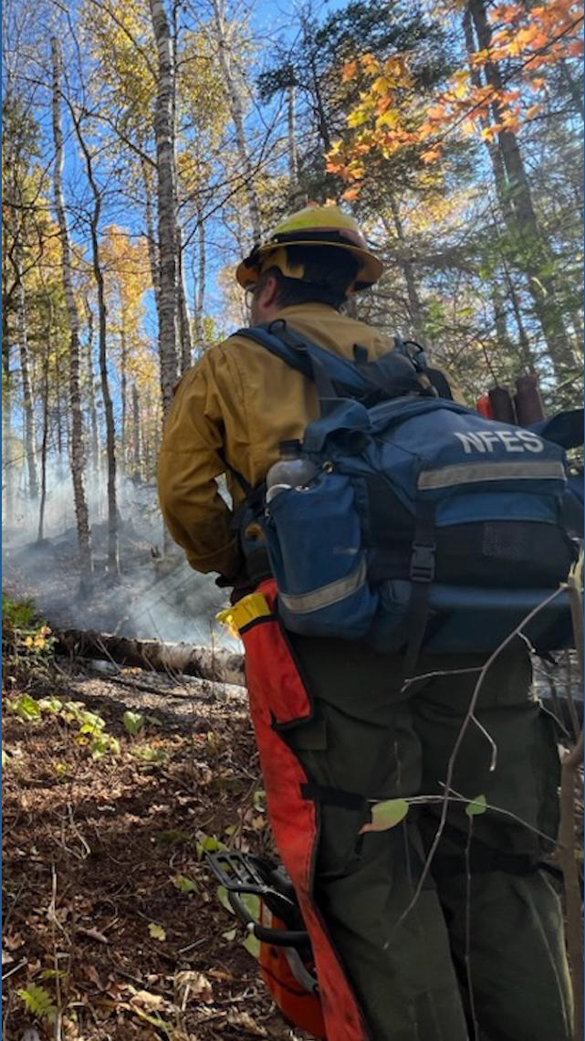 Firefighters continue efforts at 300-acre wildfire in George Crosby ...