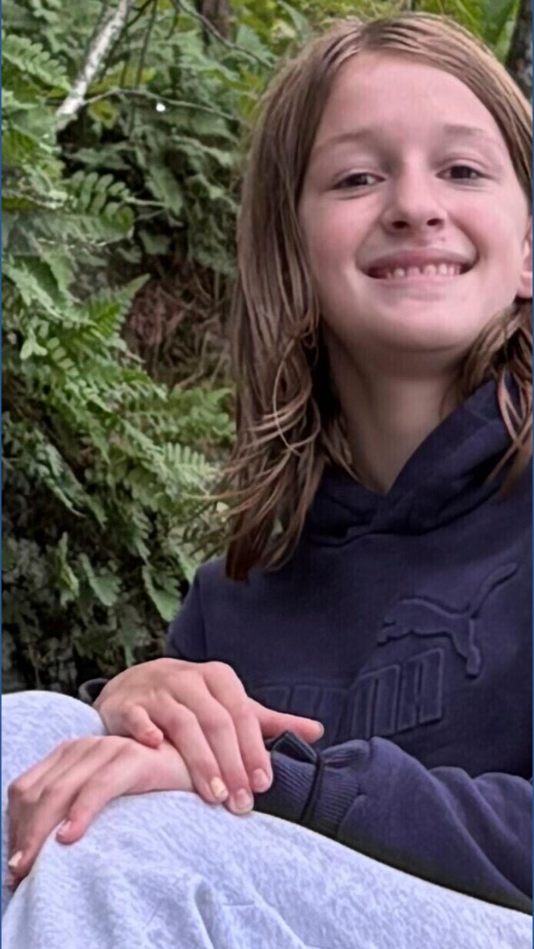 Genevieve Bisek finds comfort in heartfelt cards after shooting ...