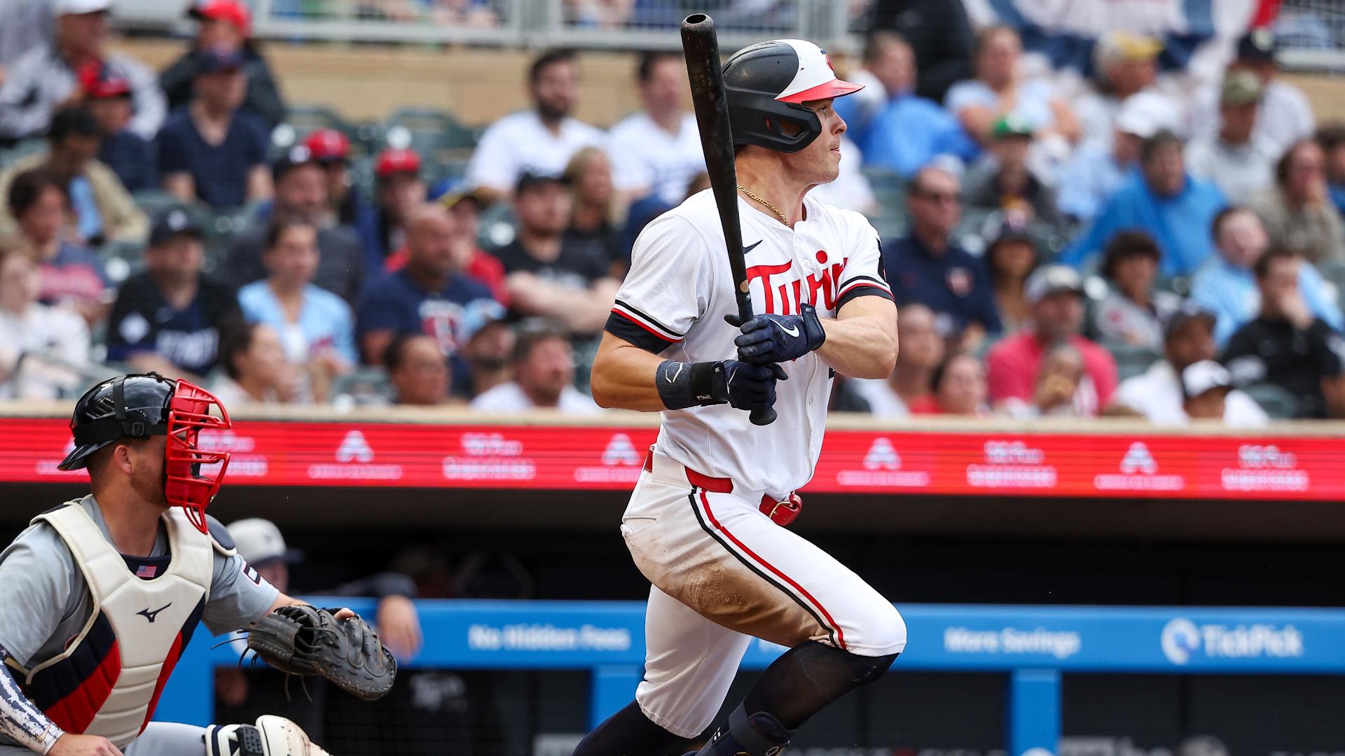 Miranda's 5 hits lead Twins to rain-shortened 12-3 win | kare11.com
