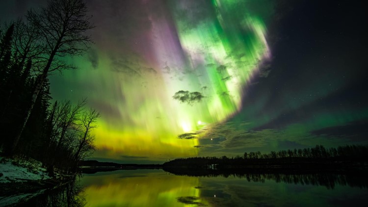 Northern lights visible over Minnesota, Wisconsin | kare11.com