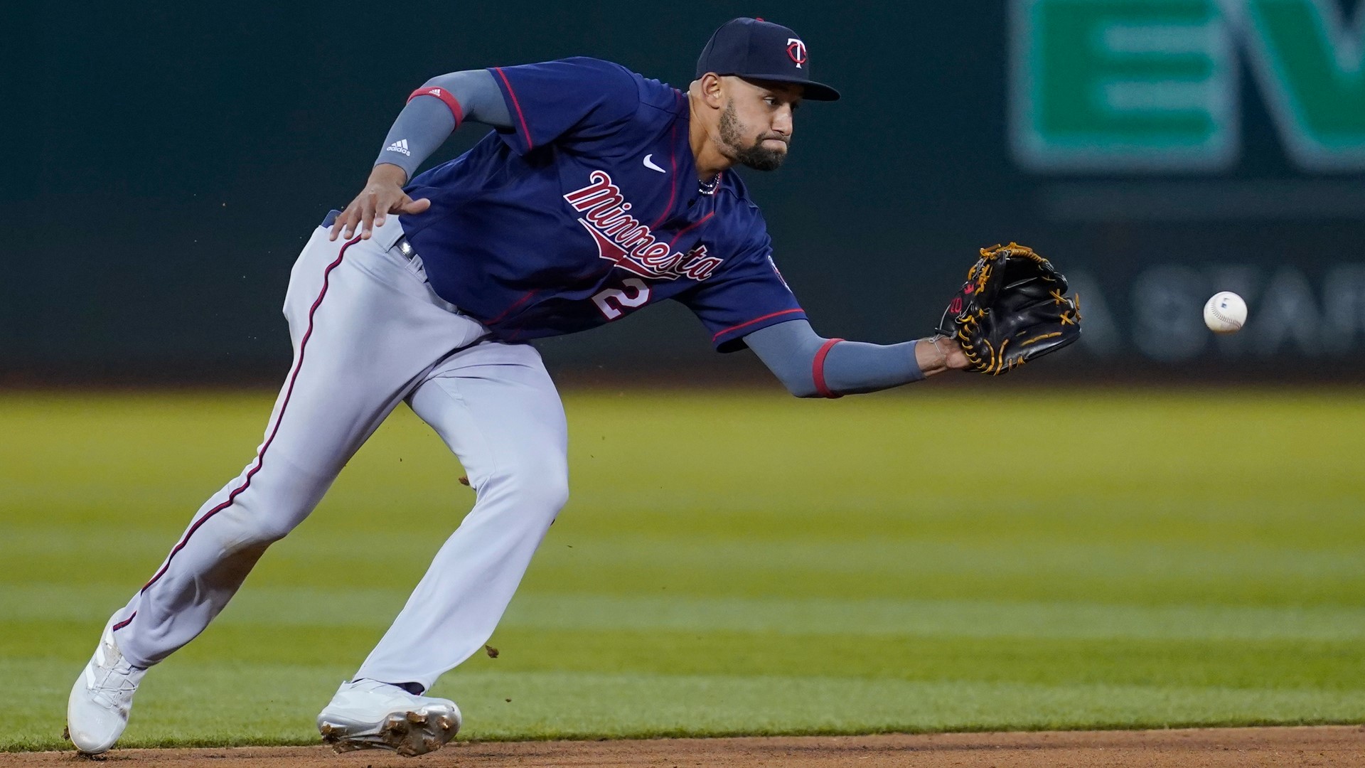 Twins call up Royce Lewis a year after ACL injury | kare11.com