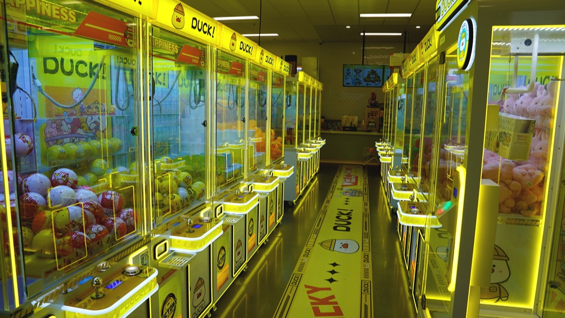 Looking for Labubu? Eagan claw machine arcade draws fans | kare11.com