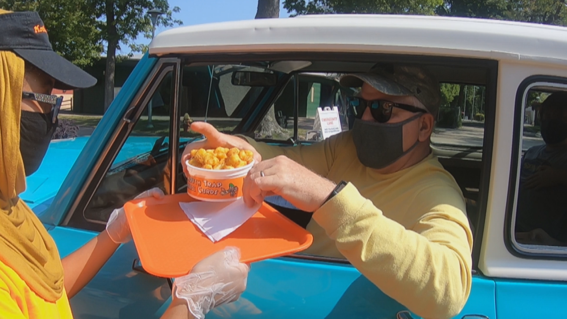 Gov. Walz drives through State Fair Food Parade | kare11.com
