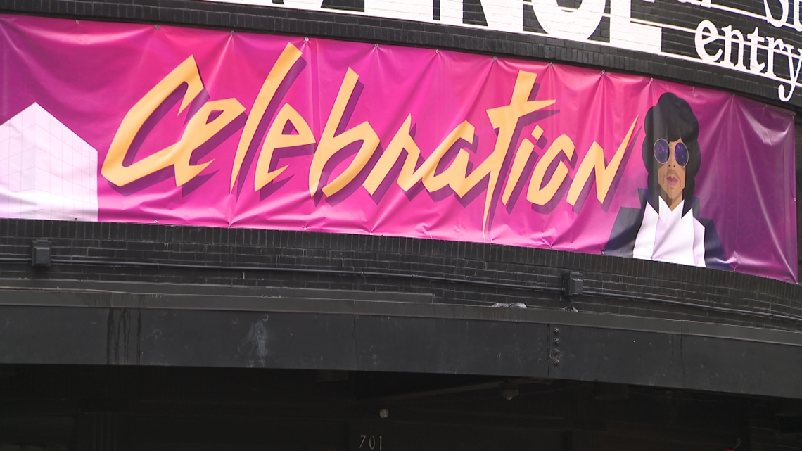 Hundreds gather in Mpls. to honor 40 years of 'Purple Rain' | kare11.com