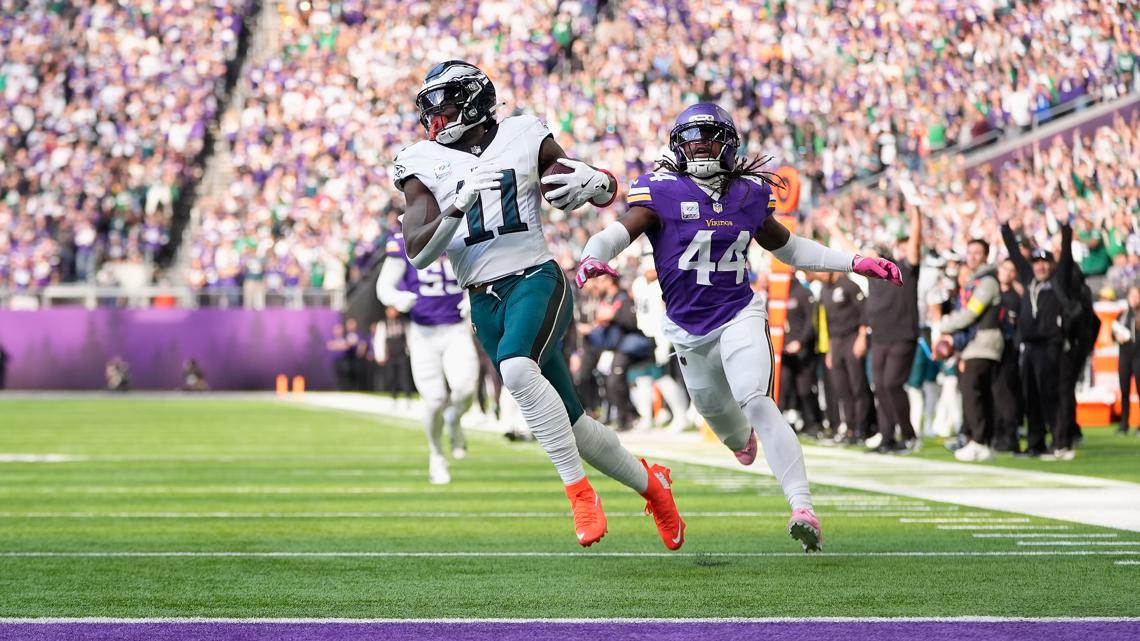 Xp Lee wins Minnesota House seat in special election, succeeding Rep ...