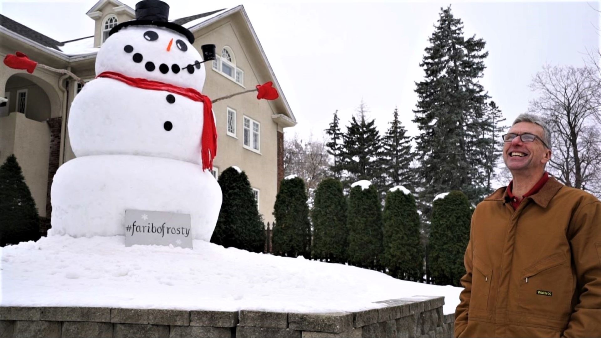 Each year, Minnesotan gifts 20-foot tall snowman to his community ...