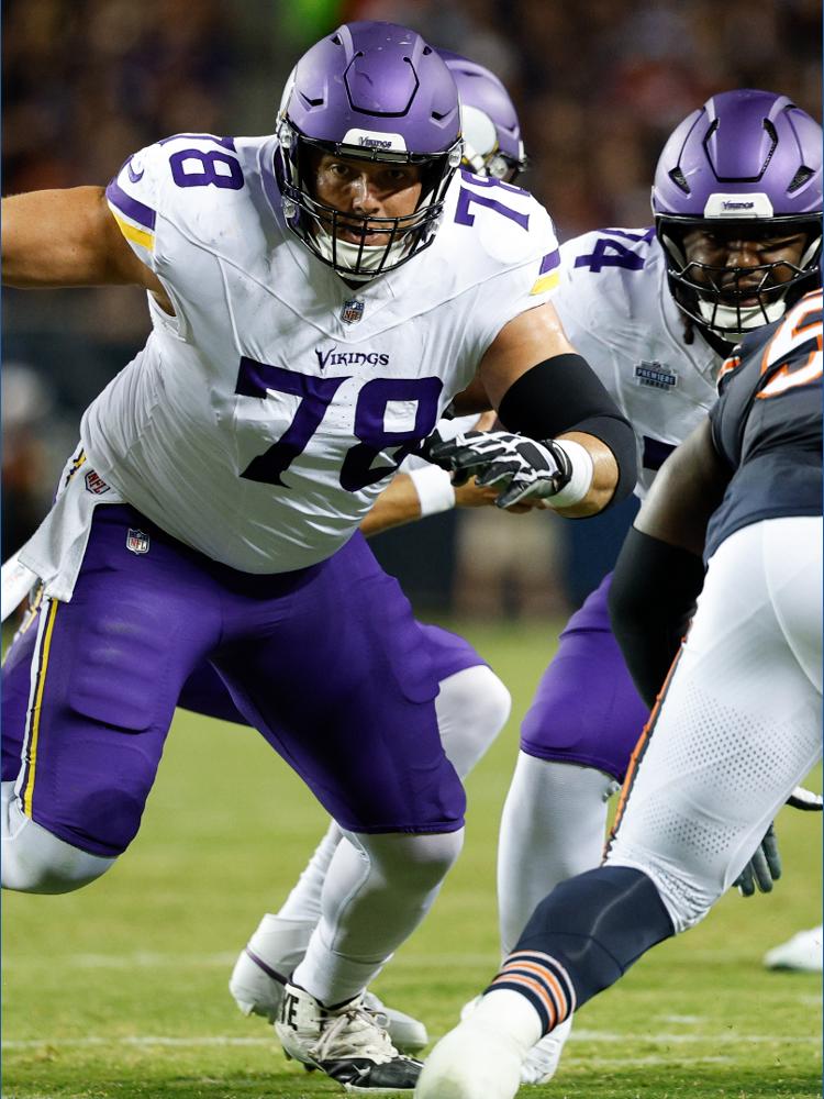 Vikings center Ryan Kelly nearing return | kare11.com