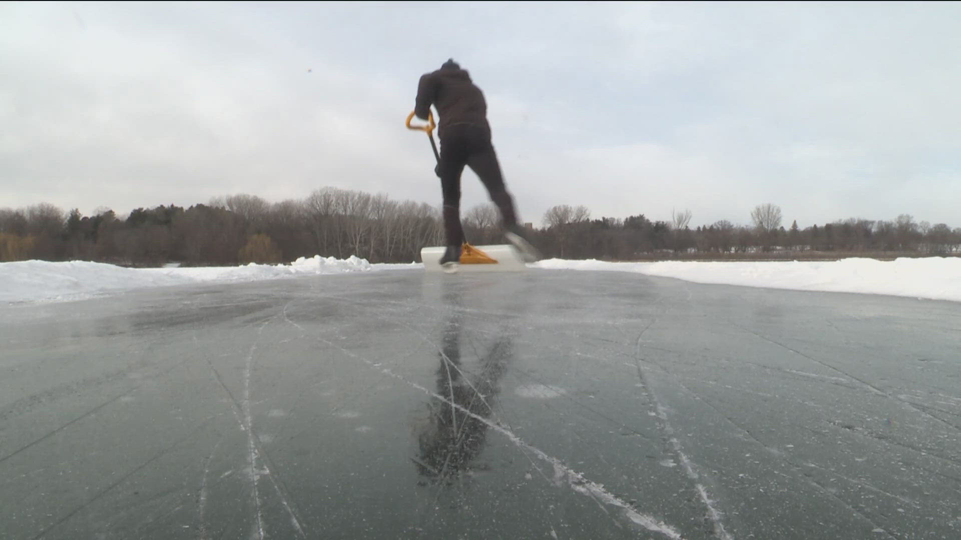 How a 2.5 mile ice skating trail on Wirth Lake popped up | kare11.com