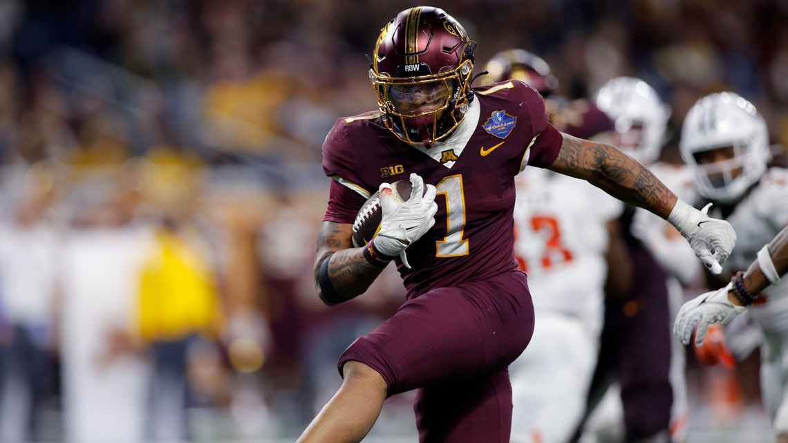 Darius Taylor leads Gophers to win over Bowling Green | kare11.com