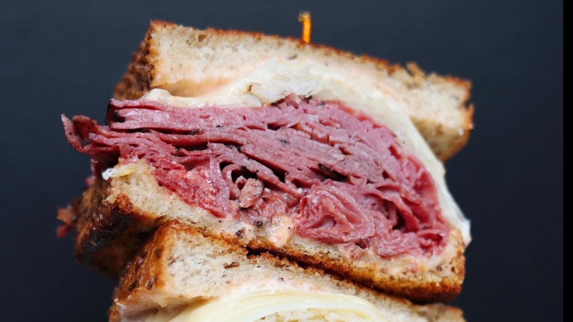 Kinsley's Smokehouse Deli shares sandwiches in Minneapolis | kare11.com