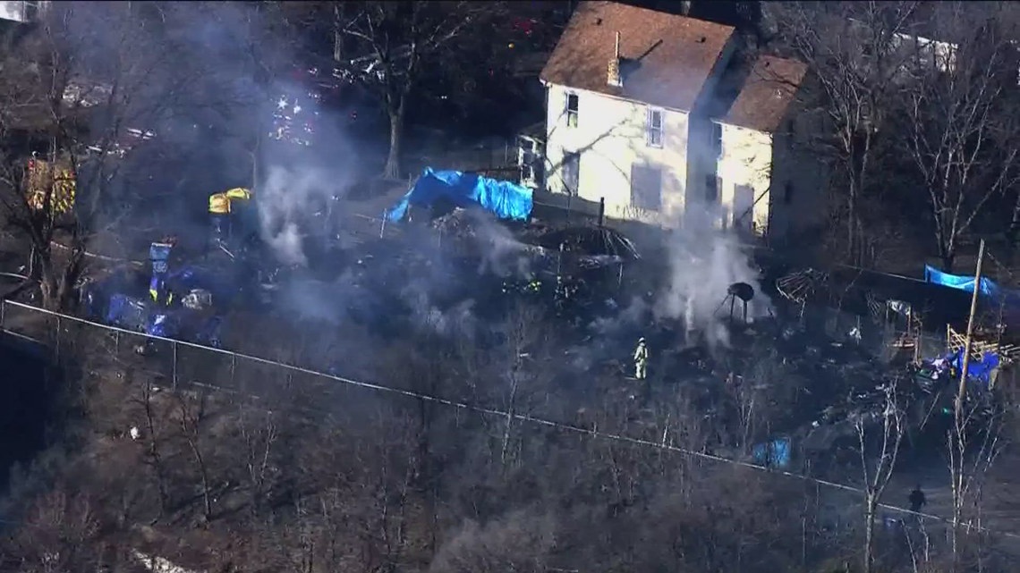 Crews respond to fires in south Minneapolis | kare11.com