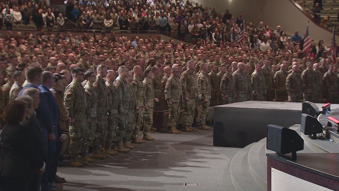 Hundreds of soldiers are being deployed to Middle East | kare11.com