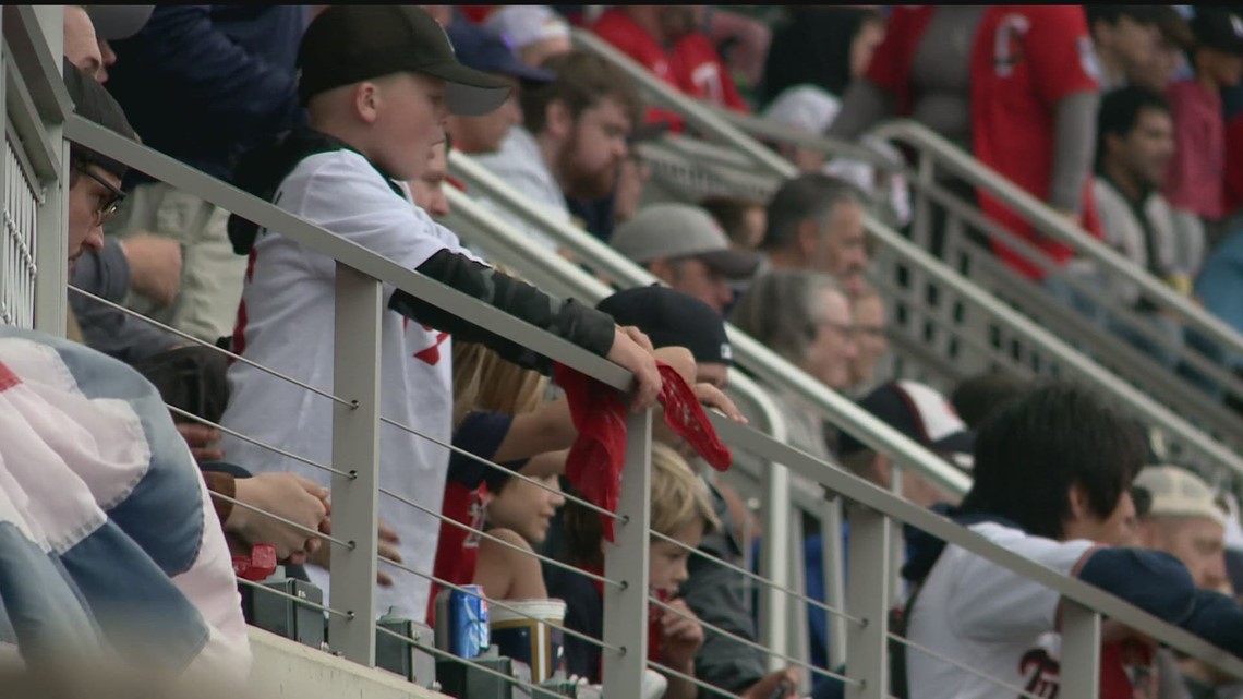 Twins — & their fans — go the distance in MLB Wild Card sweep | kare11.com