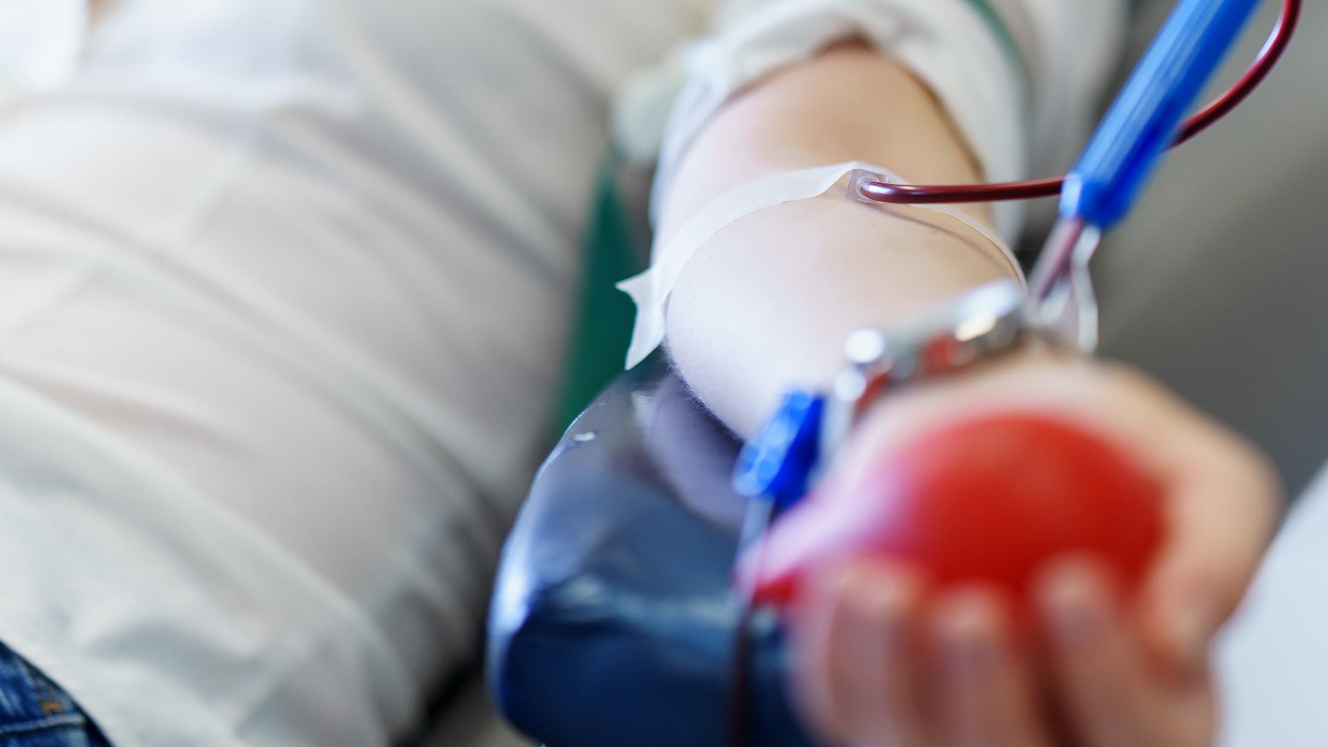 Minnesotans urged to donate blood to prevent winter shortages | kare11.com