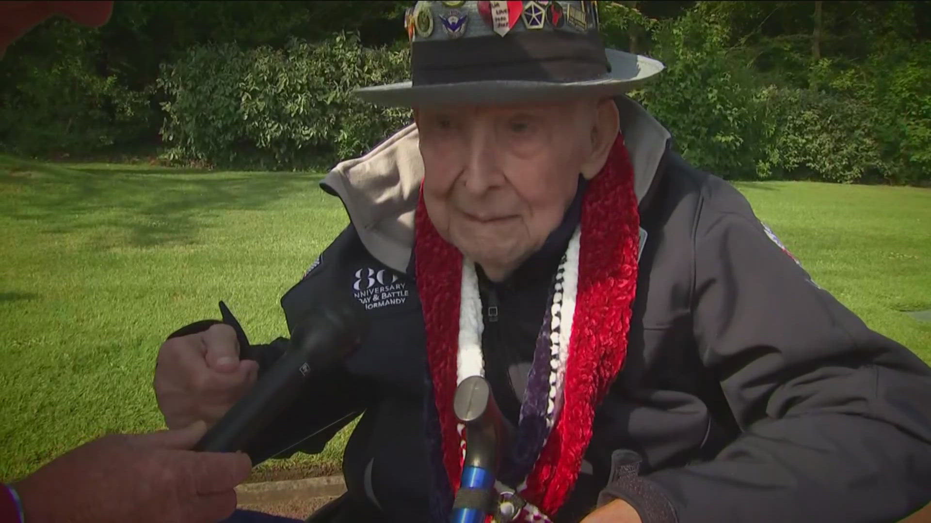 D-Day veteran and TikTok star 'Papa Jake' Larson dies at 102 | kare11.com