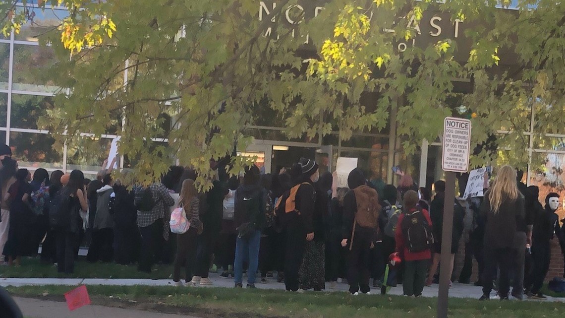 Minneapolis students walk out of class, accuse teacher of racism ...