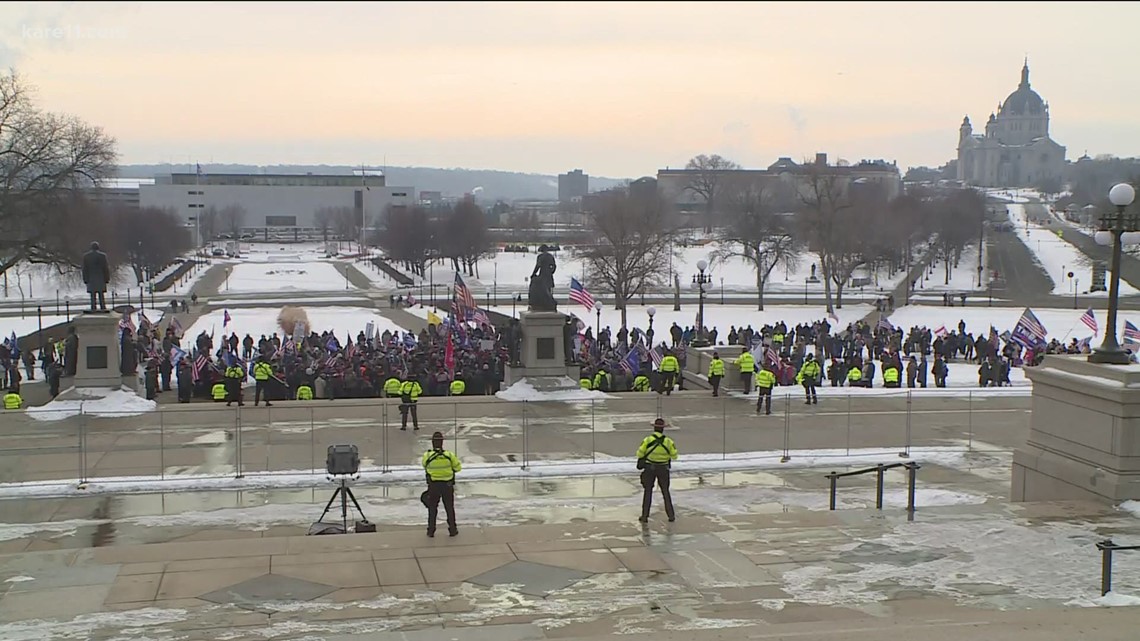 Pro-Trump supporters gather at MN State Capitol, Gov.'s mansion ...