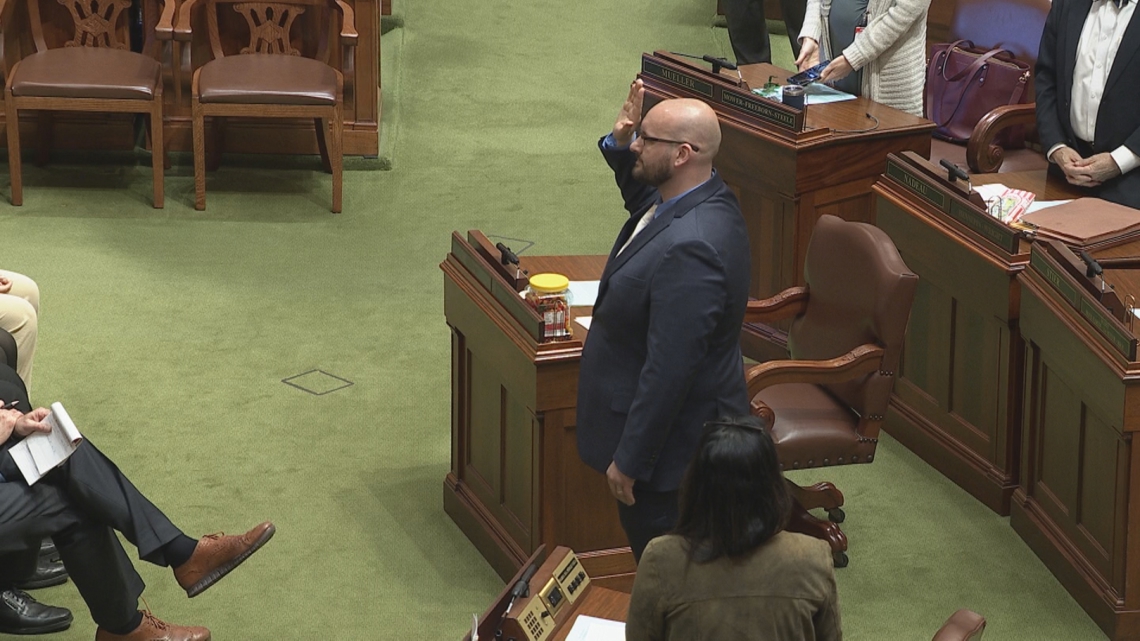 Rep. David Gottfried takes office | kare11.com