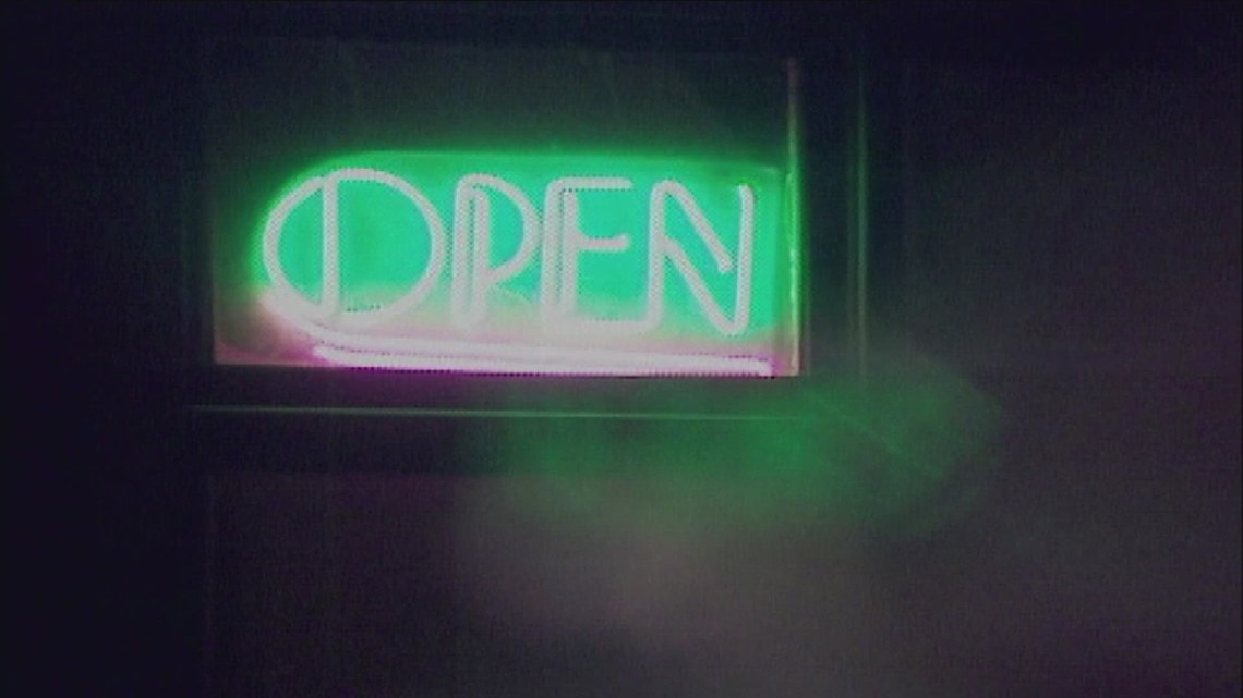 Minneapolis committee votes to repeal ban on bathhouses, sex venues ...