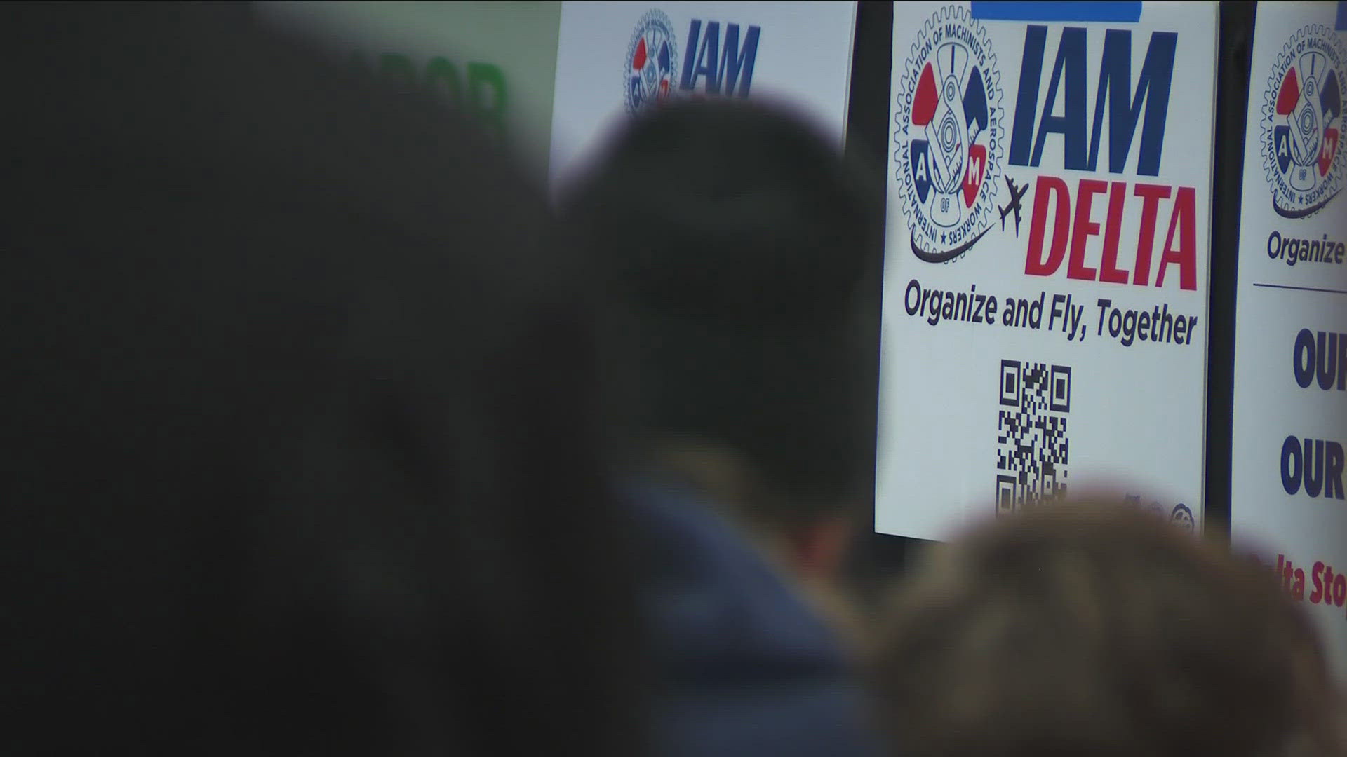 Delta workers hold rally as they push for a vote to unionize | kare11.com