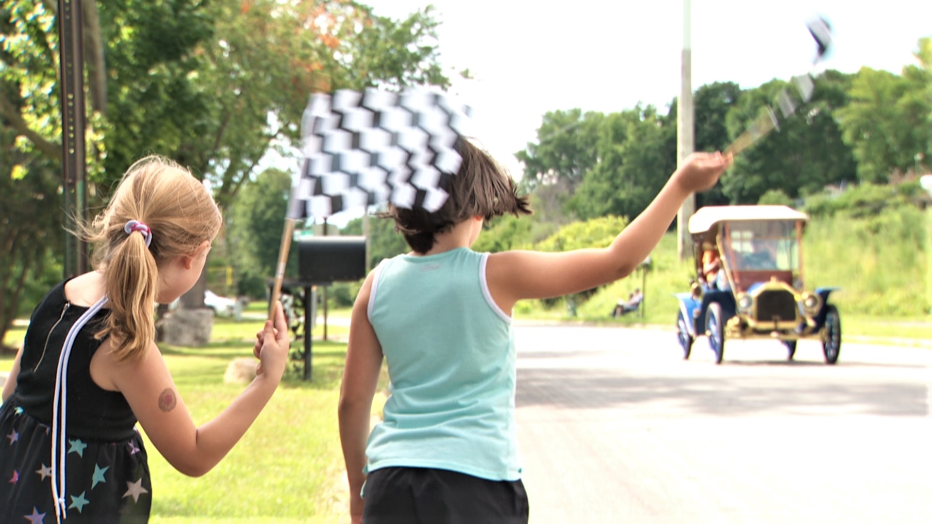 Turn of century cars make for excitingly slow Minnesota rally | kare11.com