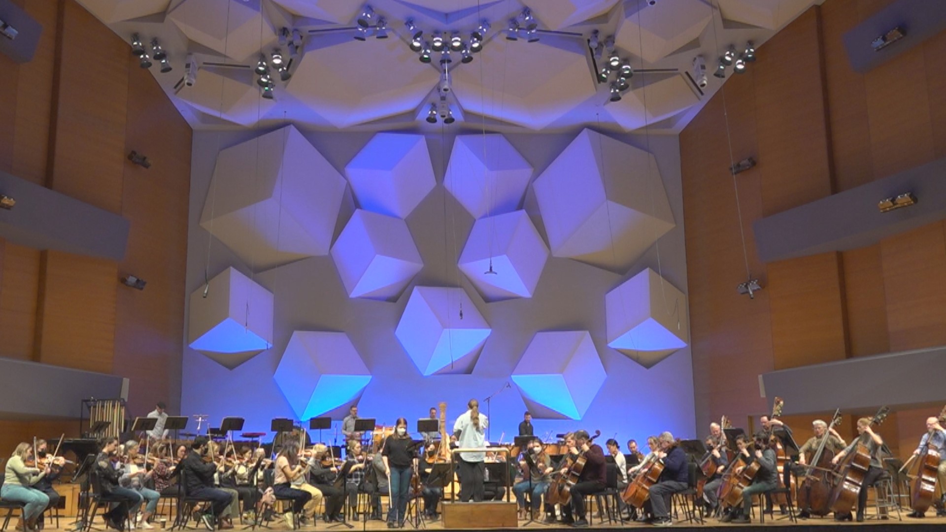 Conductor Dalia Stasevska makes debut with Minnesota Orchestra | kare11.com