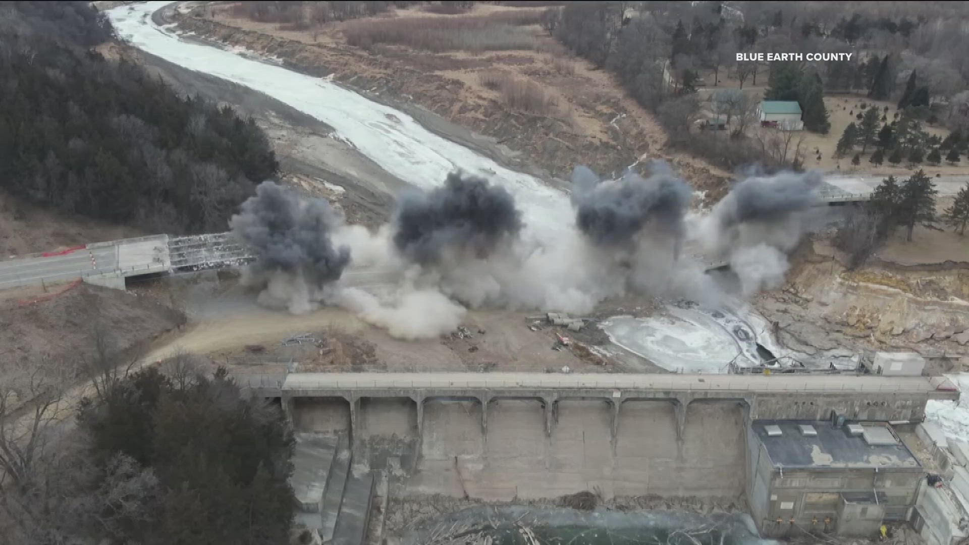 A Minnesota bridge that almost collapsed under heavy rains has been ...