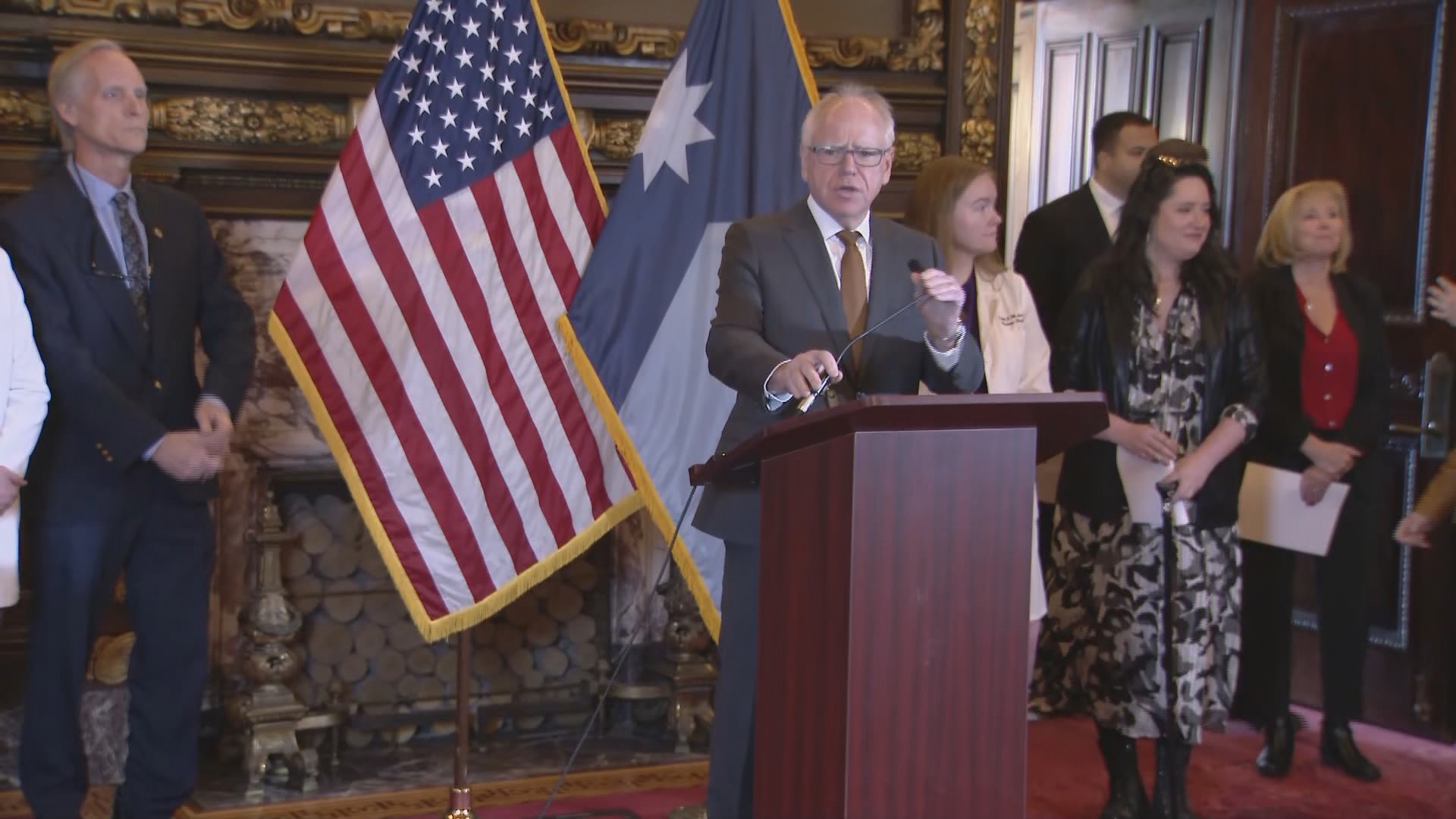 Walz challenges Republicans to extend ACA subsidies (Obama Care ...