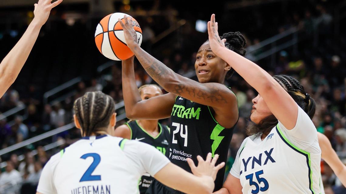 Alanna Smith scores career-high 22 points as the Lynx beat Storm ...