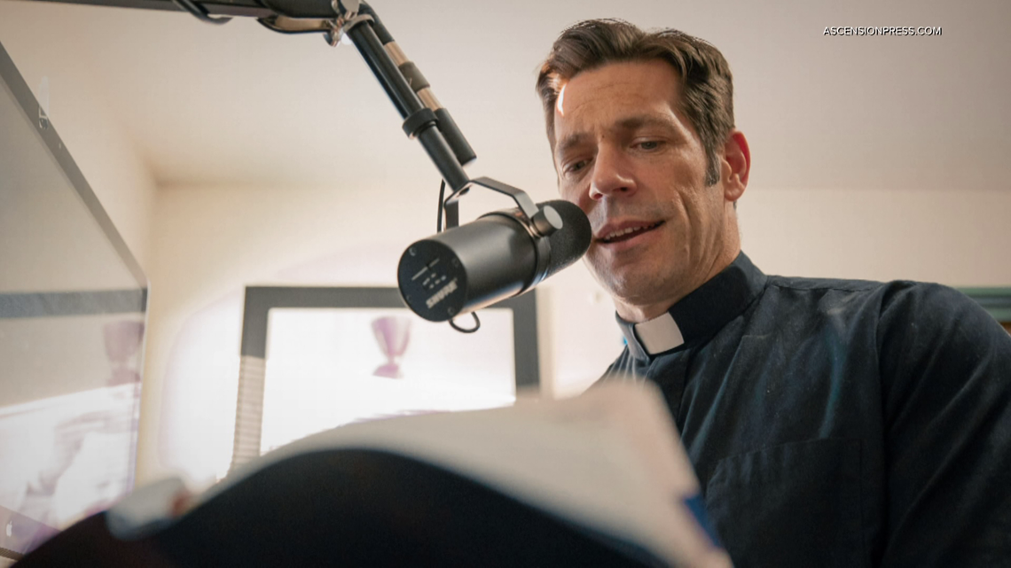 MN priest becomes podcast sensation with "The Bible in a Year" | kare11.com