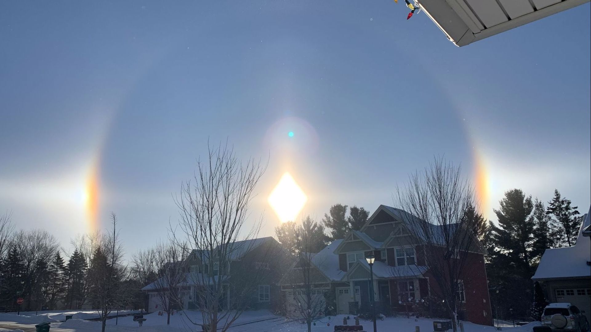 KARE 11 WeatherMinds: Sundogs and how they're formed | kare11.com