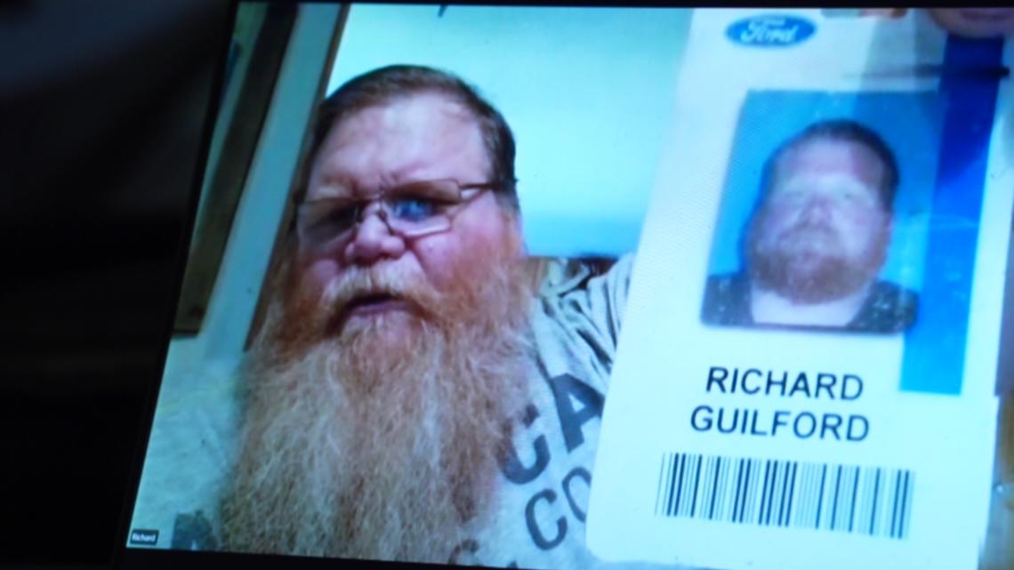 Mechanic finds wallet in a Ford lost by assembly worker 11 years ago ...