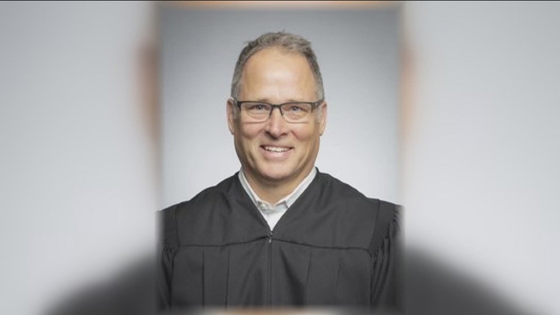MN Supreme Court censures and suspends Anoka County judge | kare11.com