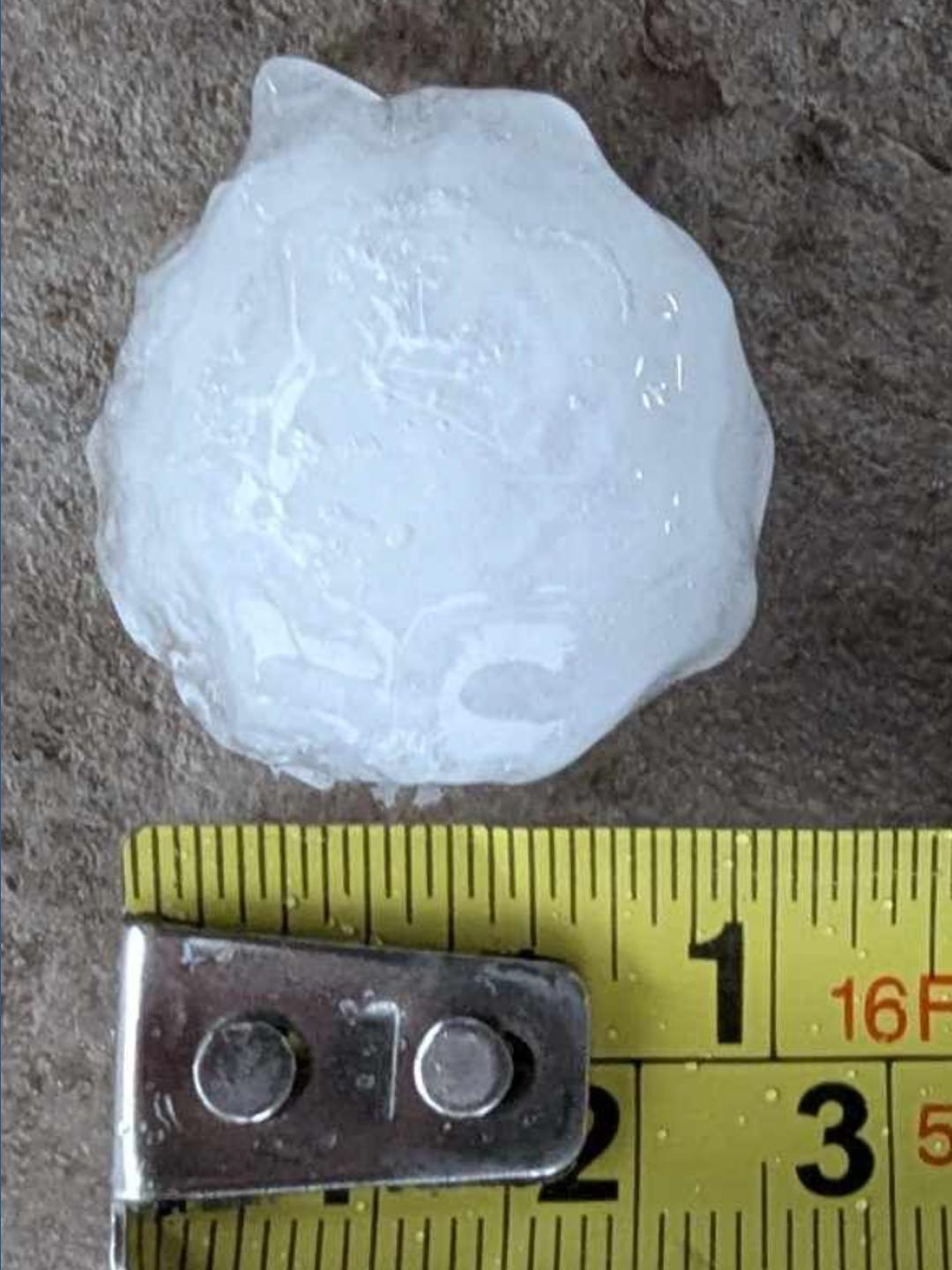 Tornado, hail and strong storms sweep Minnesota in viewer photos ...