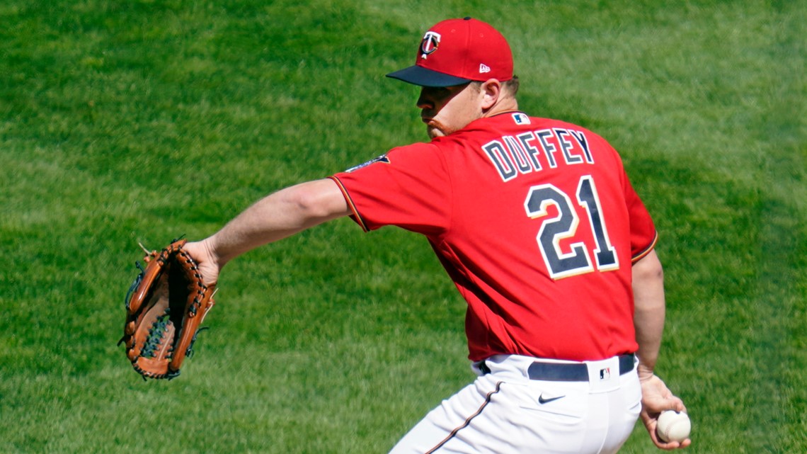 Twins' Tyler Duffey, manager Rocco Baldelli suspended | kare11.com