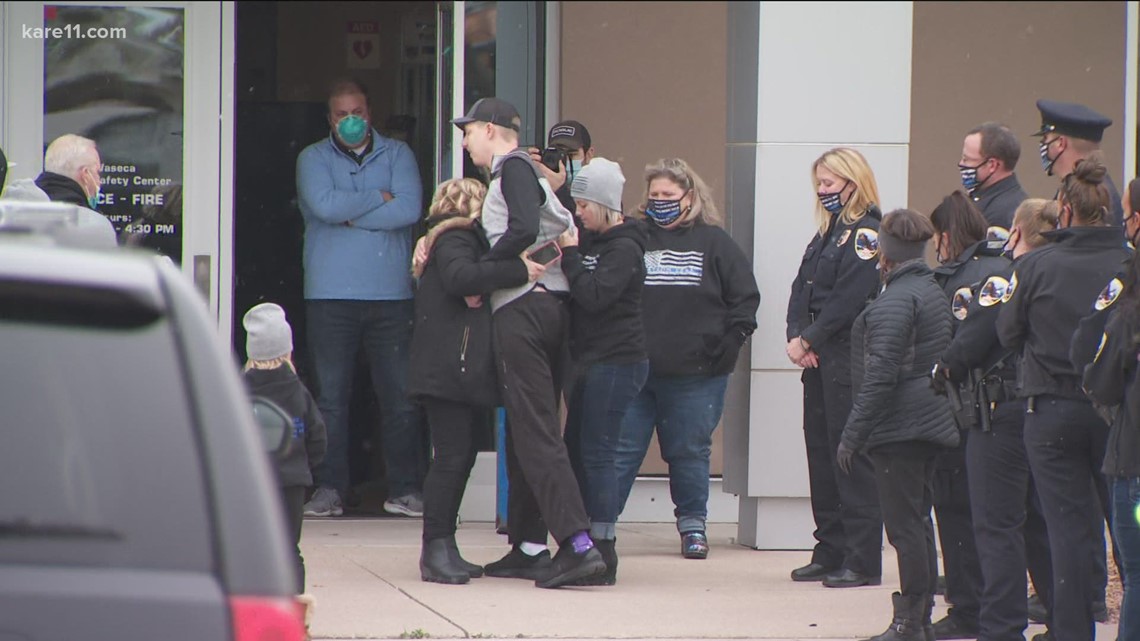 Waseca officer Arik Matson receives warm welcome home | kare11.com