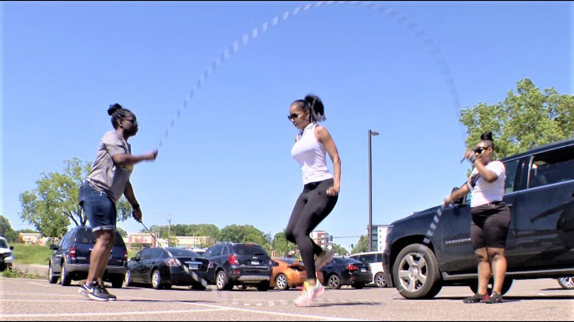 Working women over 50 rediscover jumping double Dutch | kare11.com