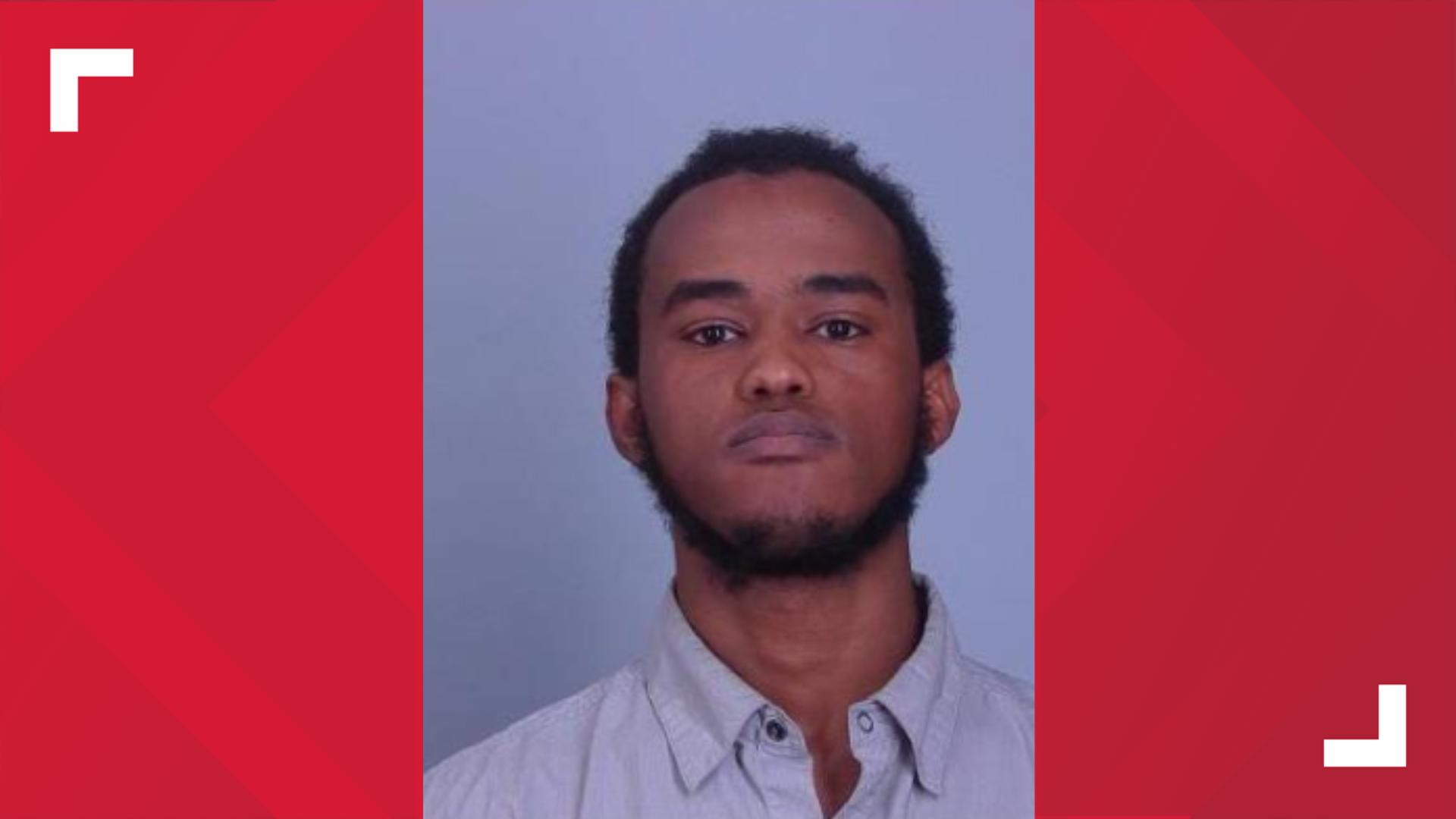 Minneapolis man accused of trying to join the Islamic State group ...