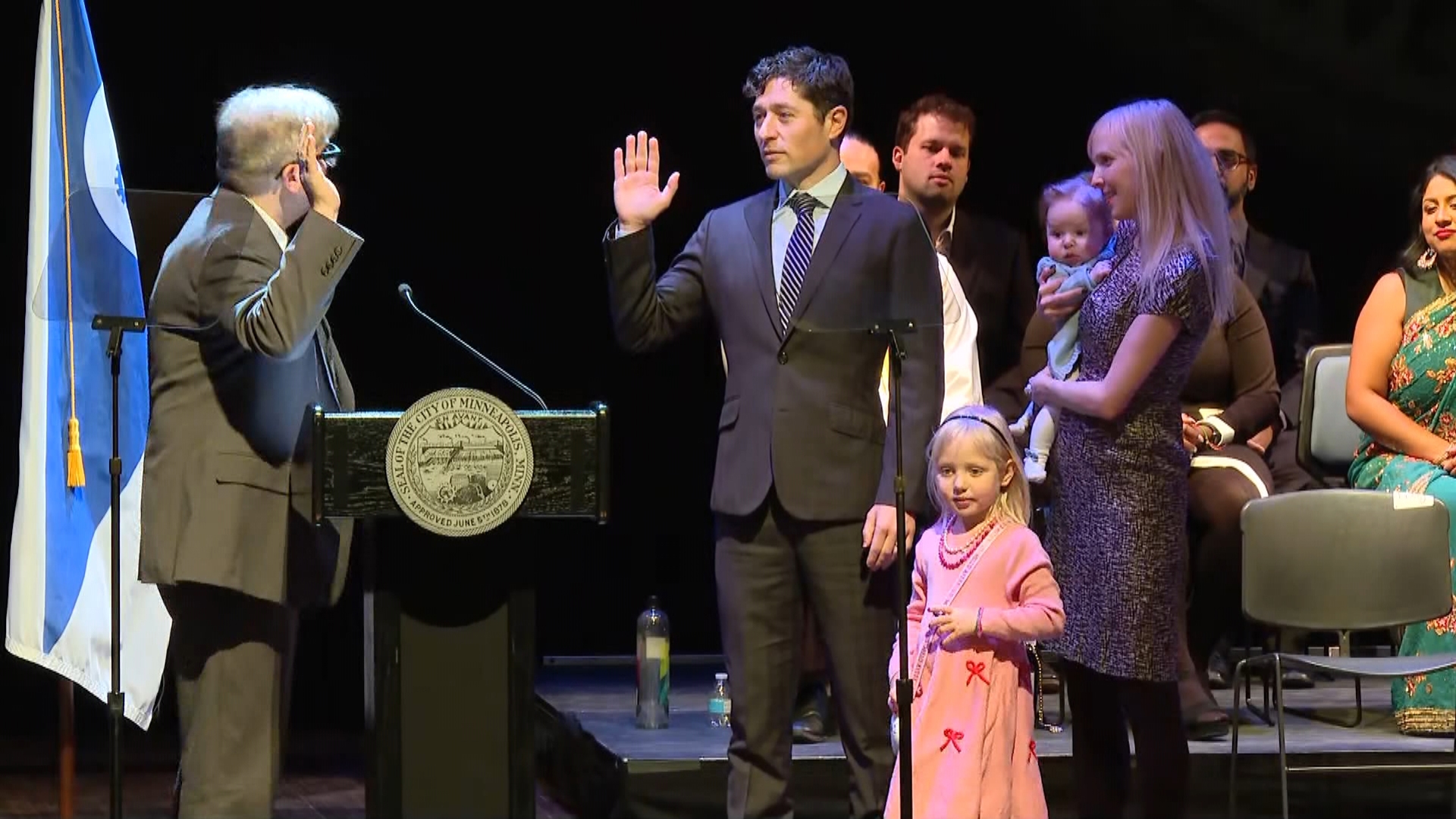 Sen. Klobuchar on possible run for governor: 'I'm seriously considering ...