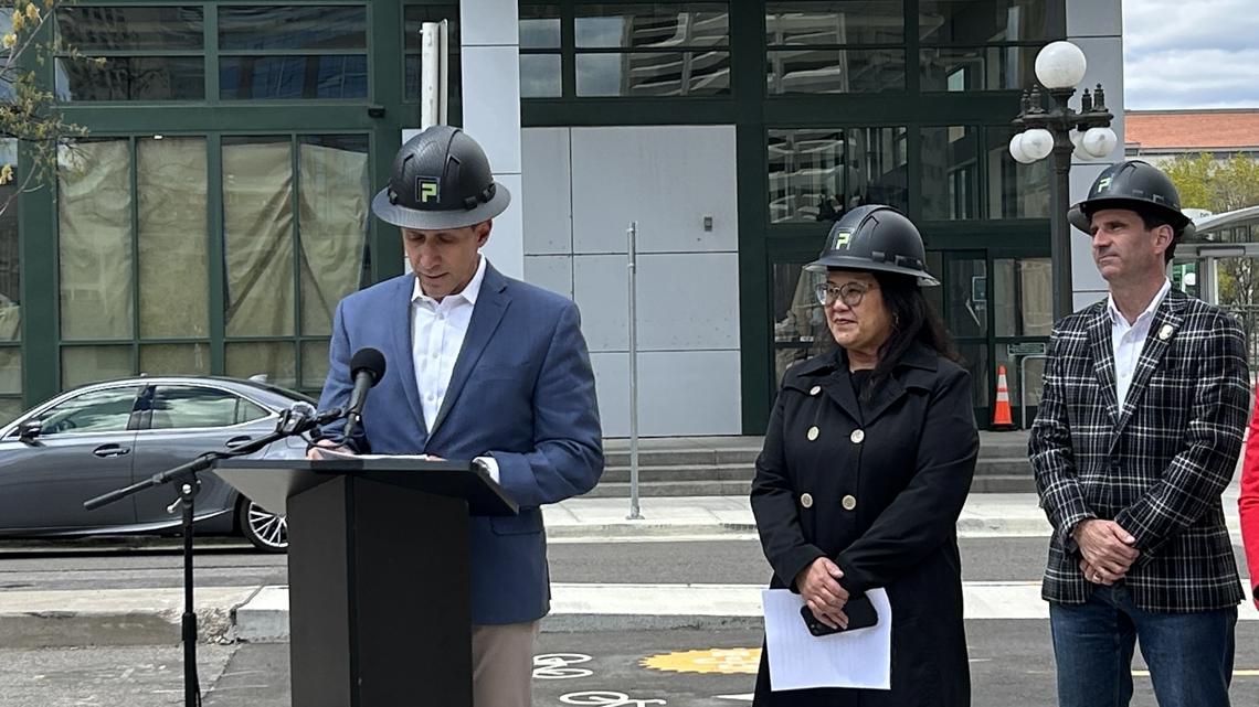 Ribbon cutting for new downtown St. Paul grocery marks the start of a ...
