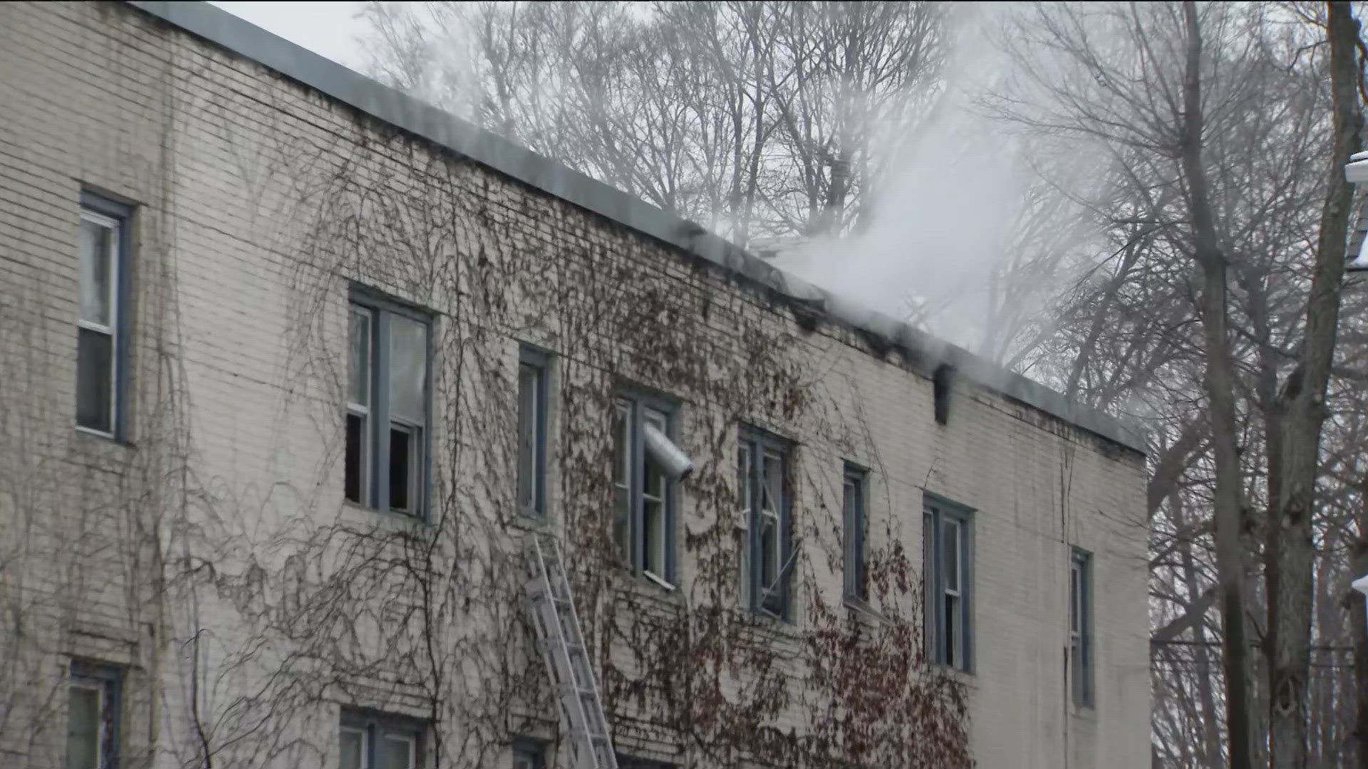 Dozens displaced after apartment fire in south Minneapolis | kare11.com