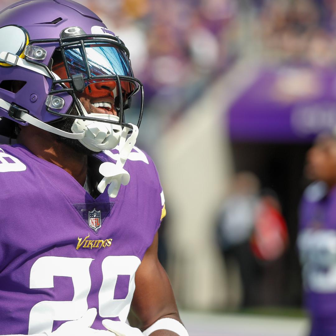 Reports: Former Vikings cornerback Kris Boyd in critical condition ...