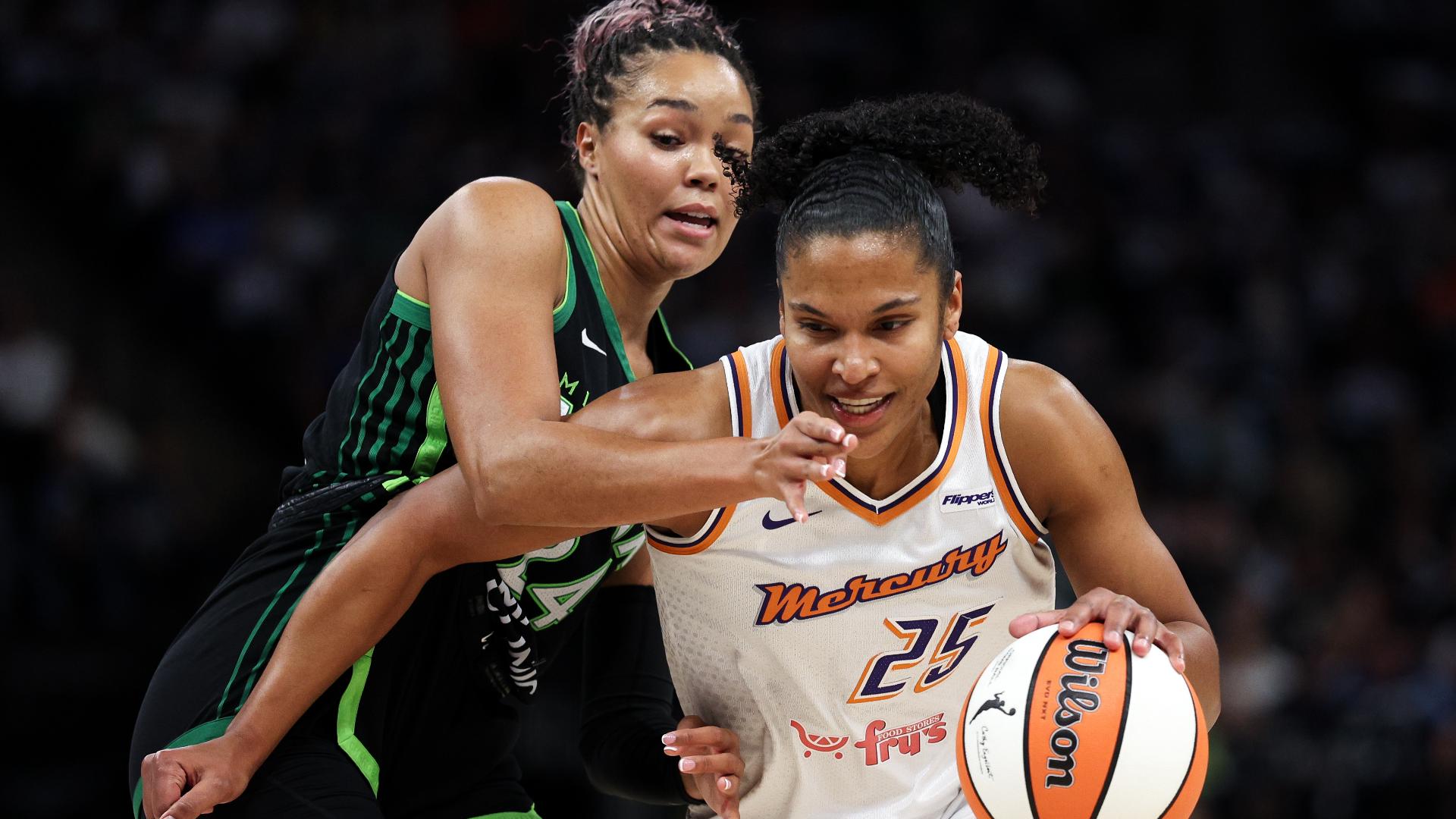 Reggie Wilson named KARE 11 sports director | kare11.com