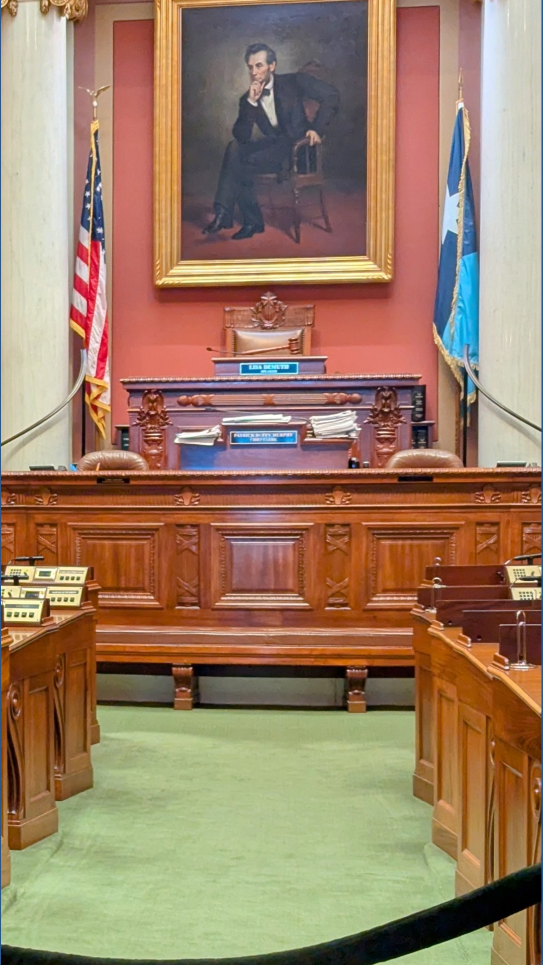Xp Lee wins Minnesota House seat in special election, succeeding Rep ...