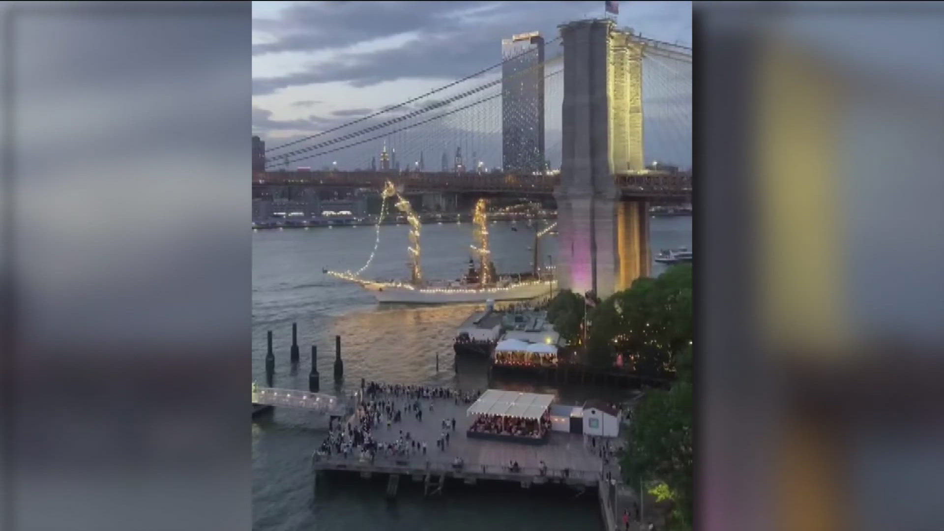 Mexican navy ship hits Brooklyn Bridge | kare11.com